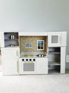 DIY Play Kitchens for Boys - Which One Will You Make?